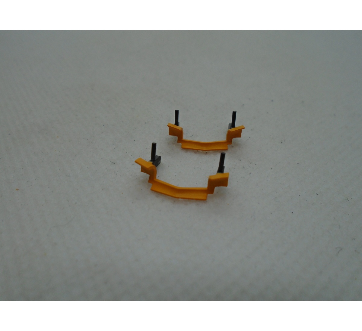 Class 156 N Snow Plough Orange PAIR - In-Gauge Ltd