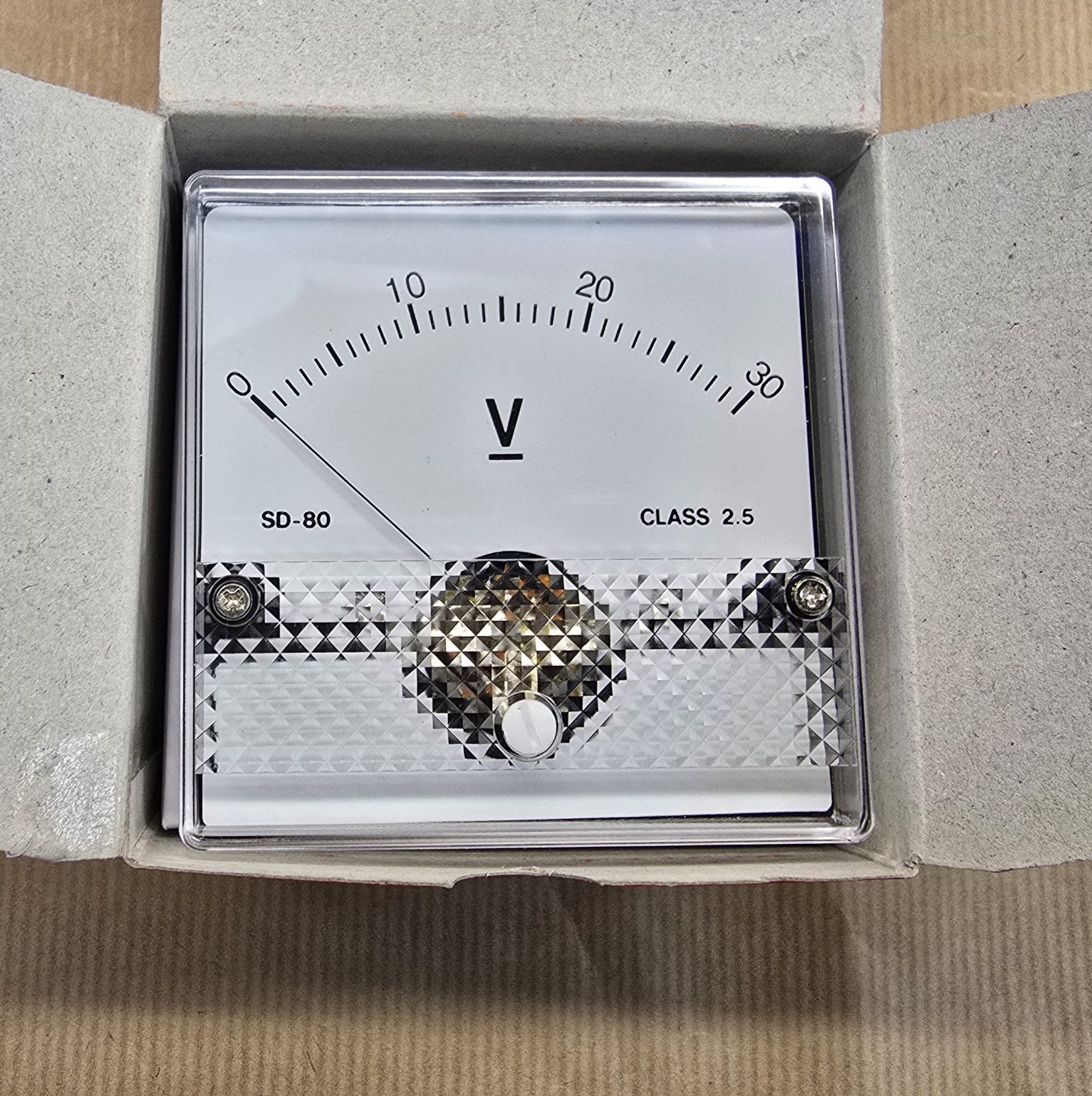 Panel Meter SD80 Analogue 30V - In-Gauge Ltd