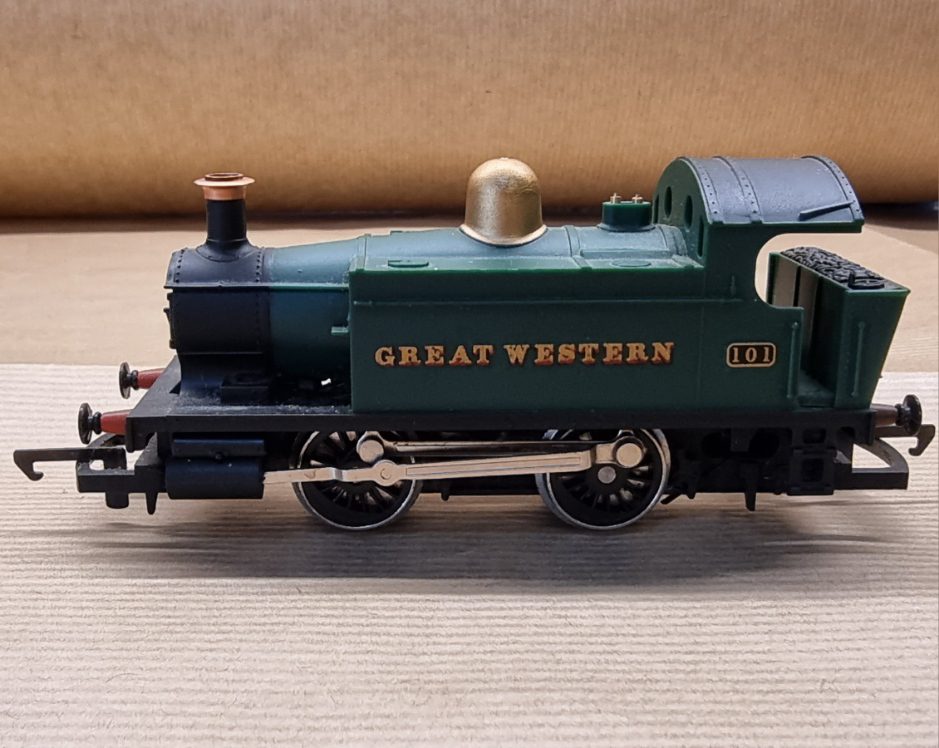 Grade II Hornby R30053 Class 101 0-4-0T GWR Green OO Gauge - In-Gauge Ltd