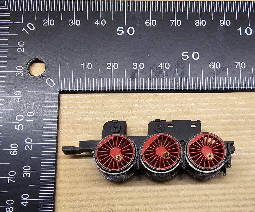 A3 / A4 N Rolling Chassis Loco Red Wheels (lite) - In-Gauge Ltd Dapol ...