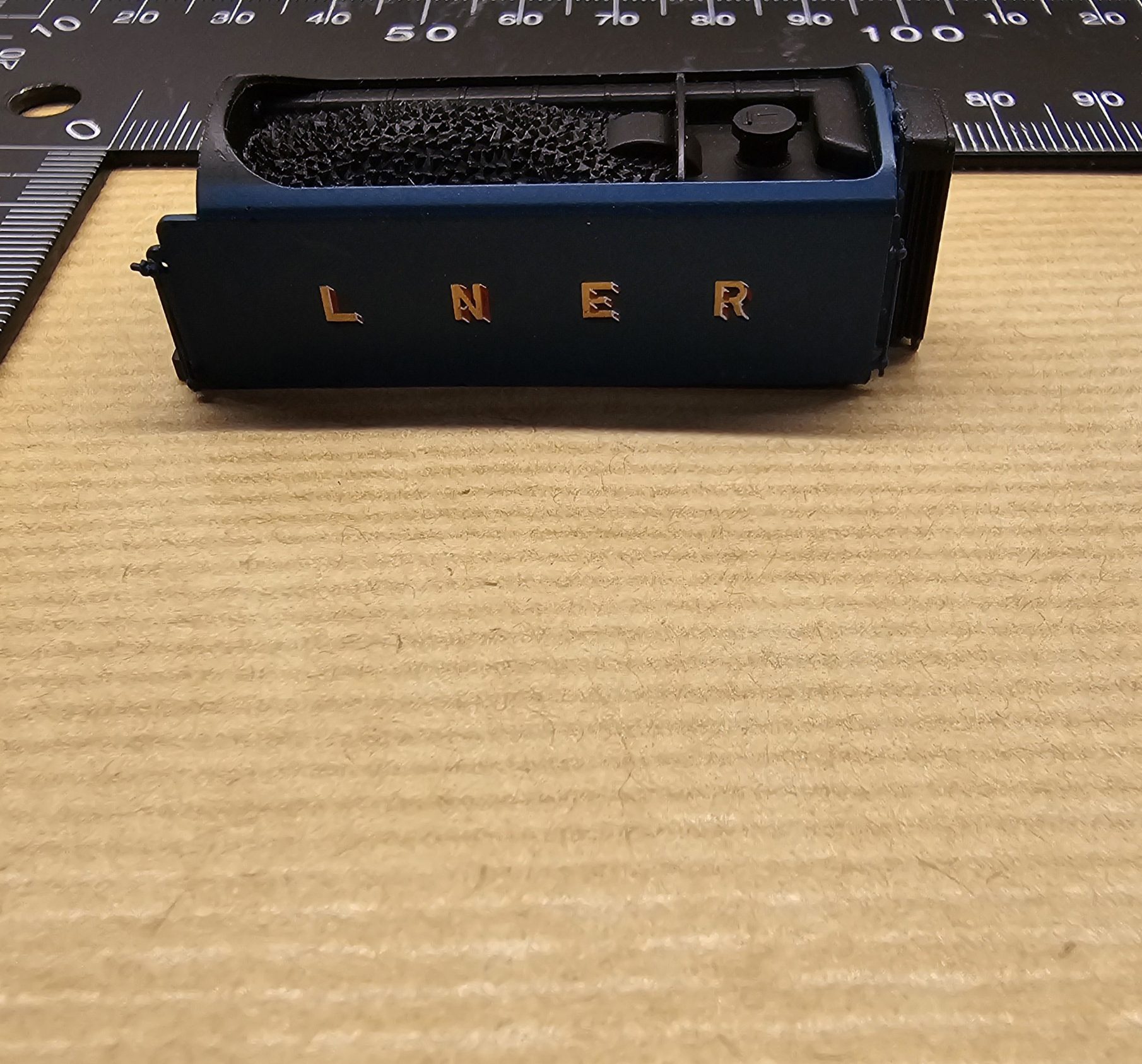 Grade III A4 Tender Body LNER Garter Blue N Gauge - In-Gauge Ltd