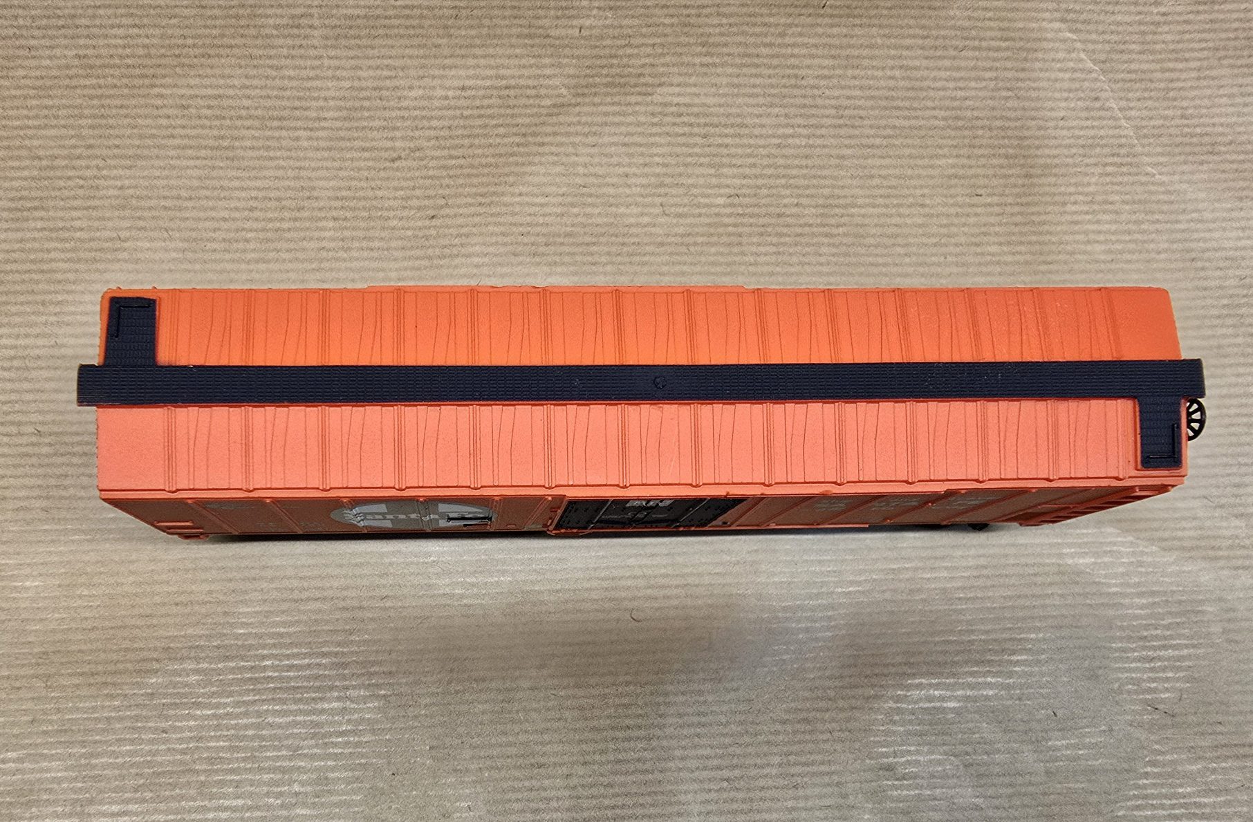 Grade I Bachmann #70900 51 foot Steel Reefer "Sante Fe" HO Gauge - In ...