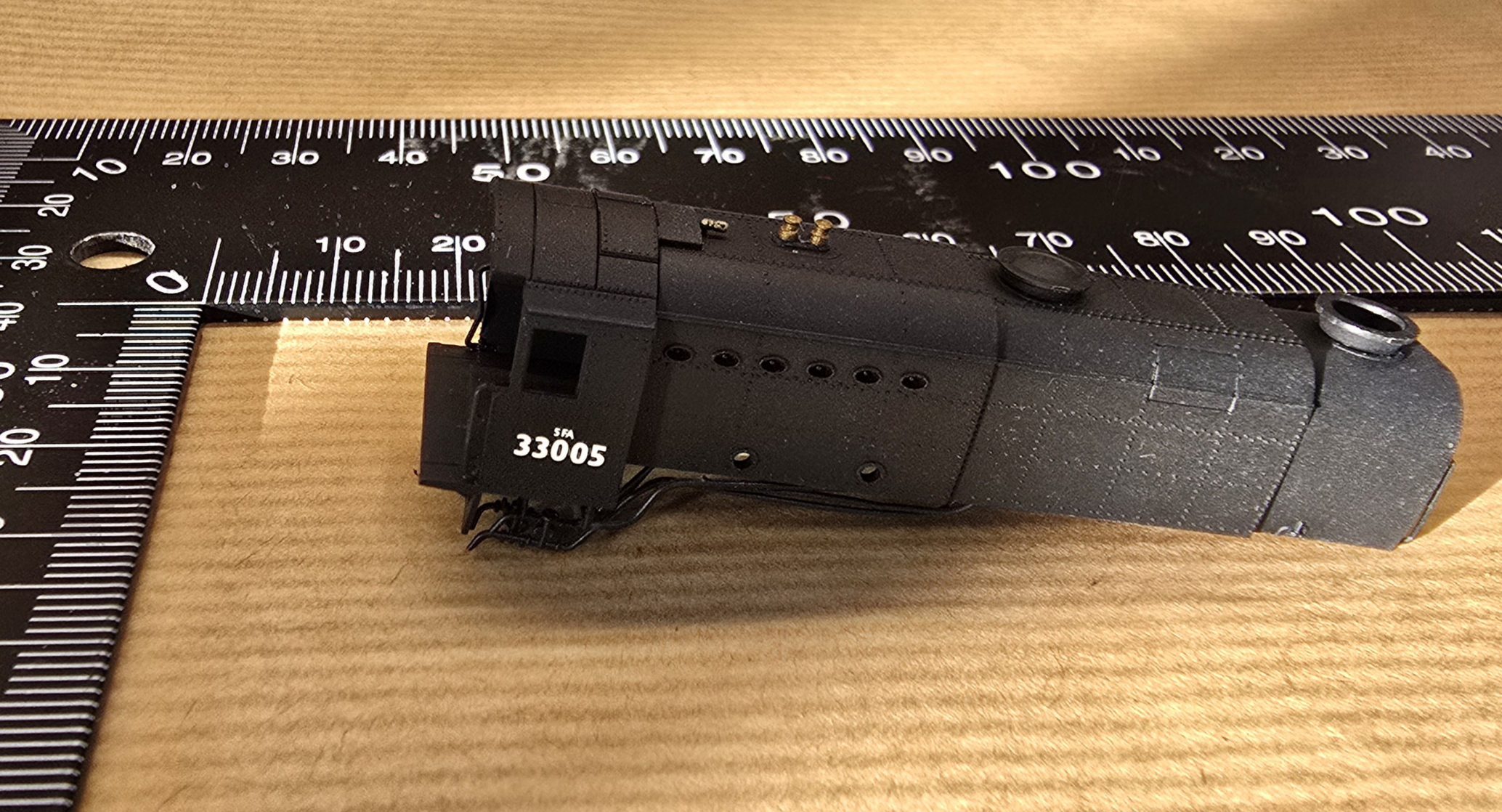 Grade III Q1 Bodyshell 33005 SR Black N Gauge - In-Gauge Ltd Dapol ...