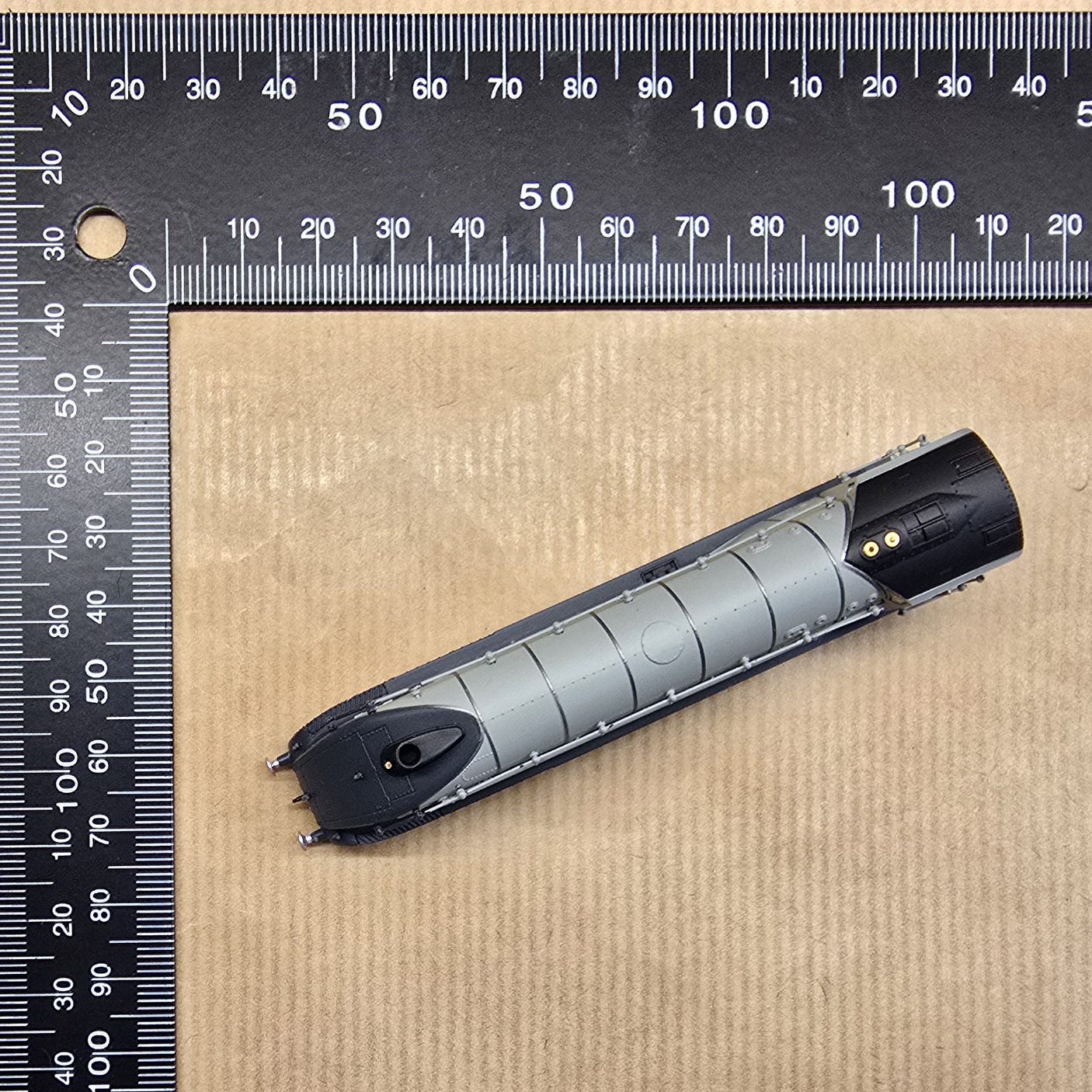 Grade III A4 Silver Fox 2512 Bodyshell N Gauge - In-Gauge Ltd